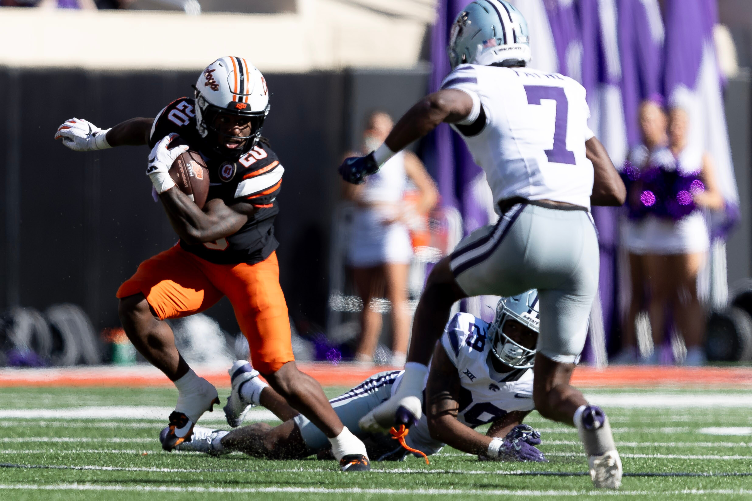 Big 12 Football Roundup: K-State forces 5 turnovers to get past OSU ...